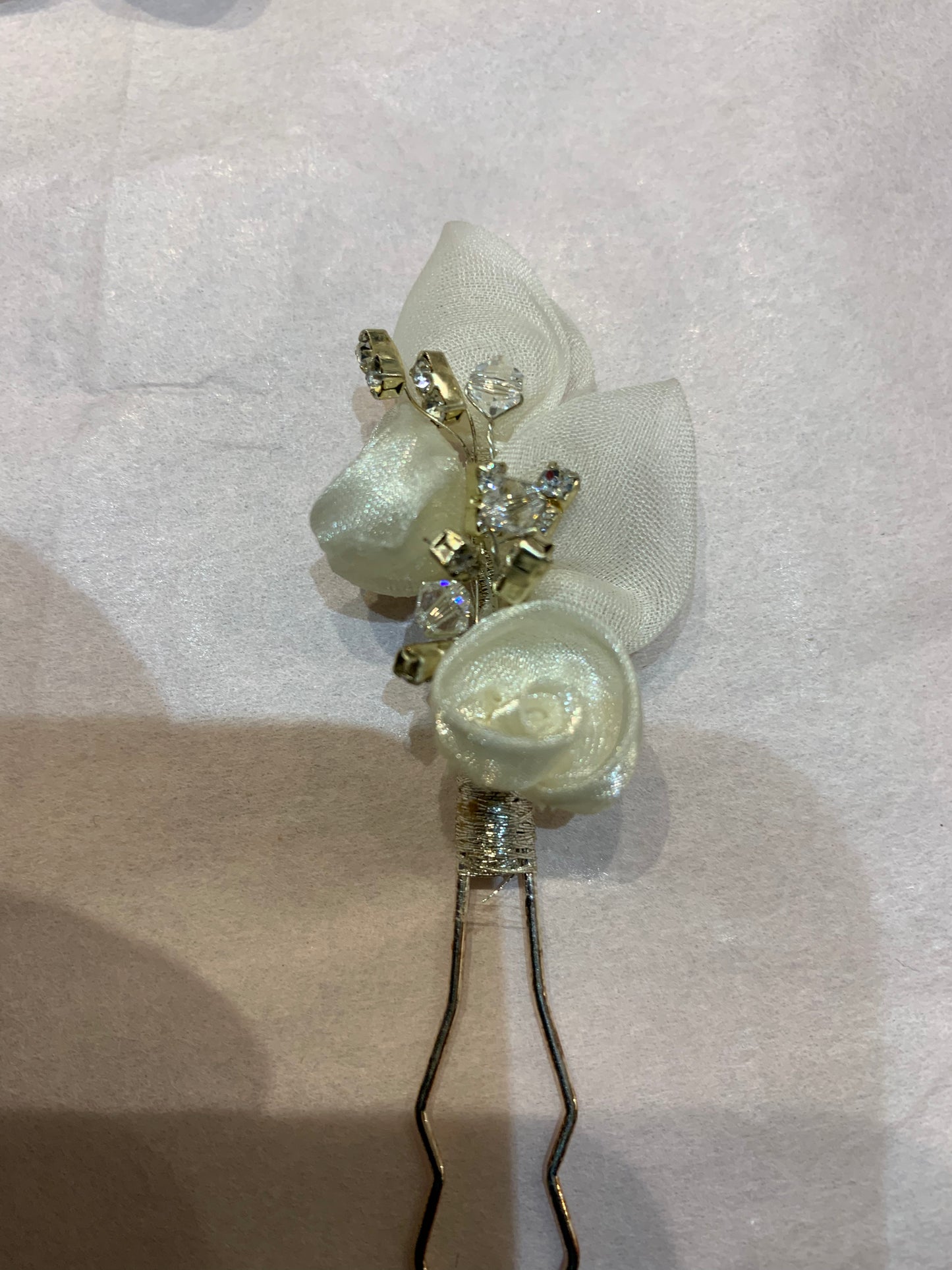 Satin flowers Pins – Aphrodite Malta